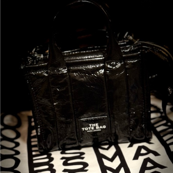 Marc Jacobs | Bags | Like Newmarc Jacobs Mini Signature Blk Patent ...